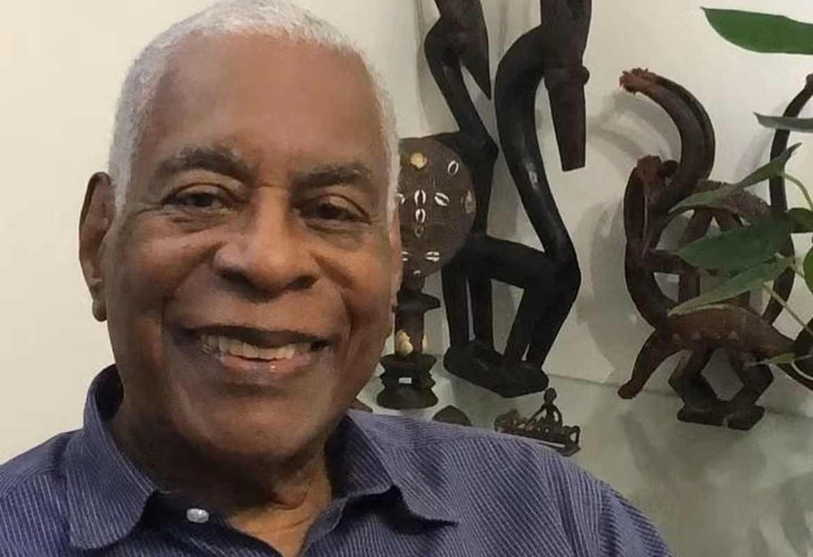 Morre aos 95 anos Haroldo Costa, referência do jornalismo e do Carnaval brasileiro - | Muita ...