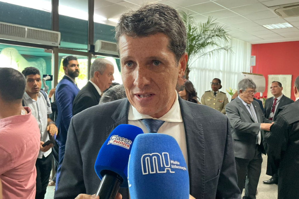 Zé Cocá cobra obras estruturantes em Jequié e mantém suspense sobre ...